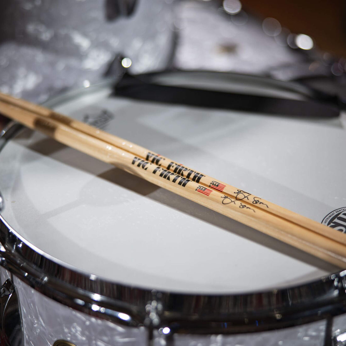 Signature Series -- Ash Soan – Vic Firth