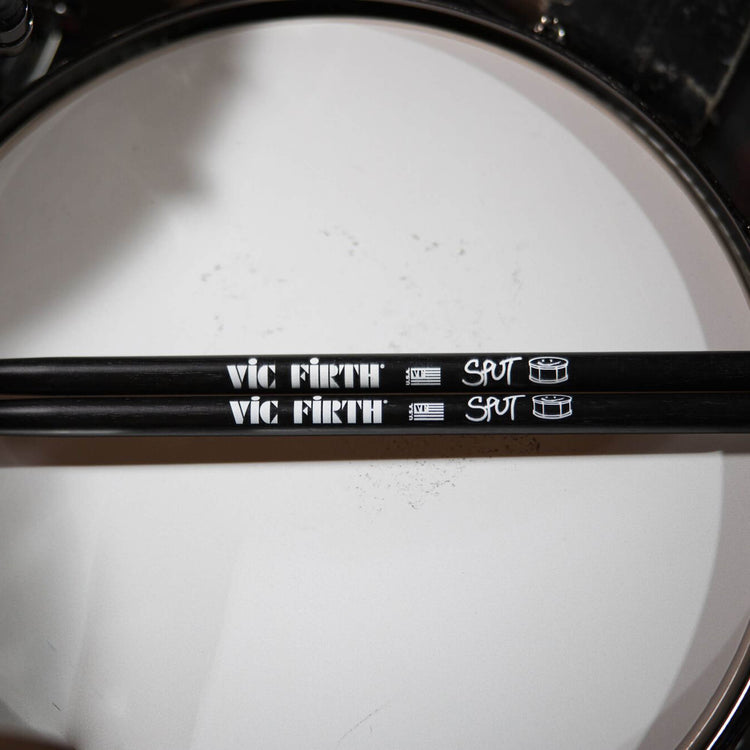 Signature Series -- Robert Sput Searight – Vic Firth