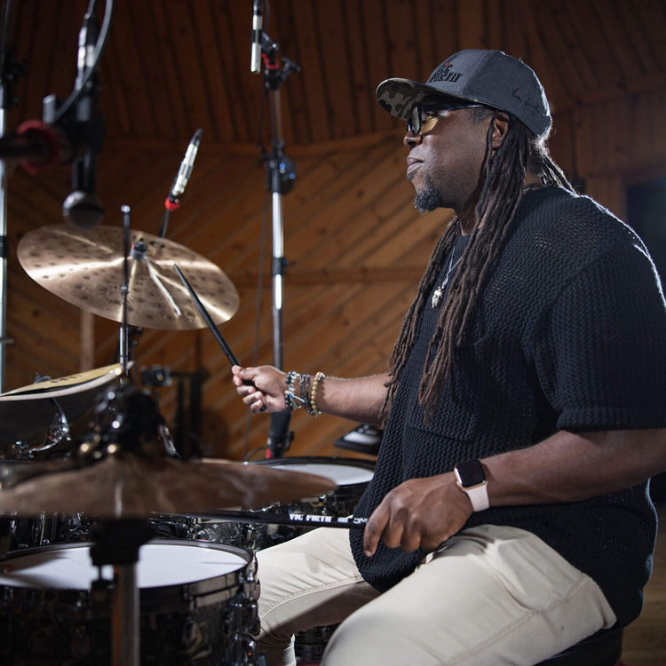 Signature Series -- Robert Sput Searight – Vic Firth